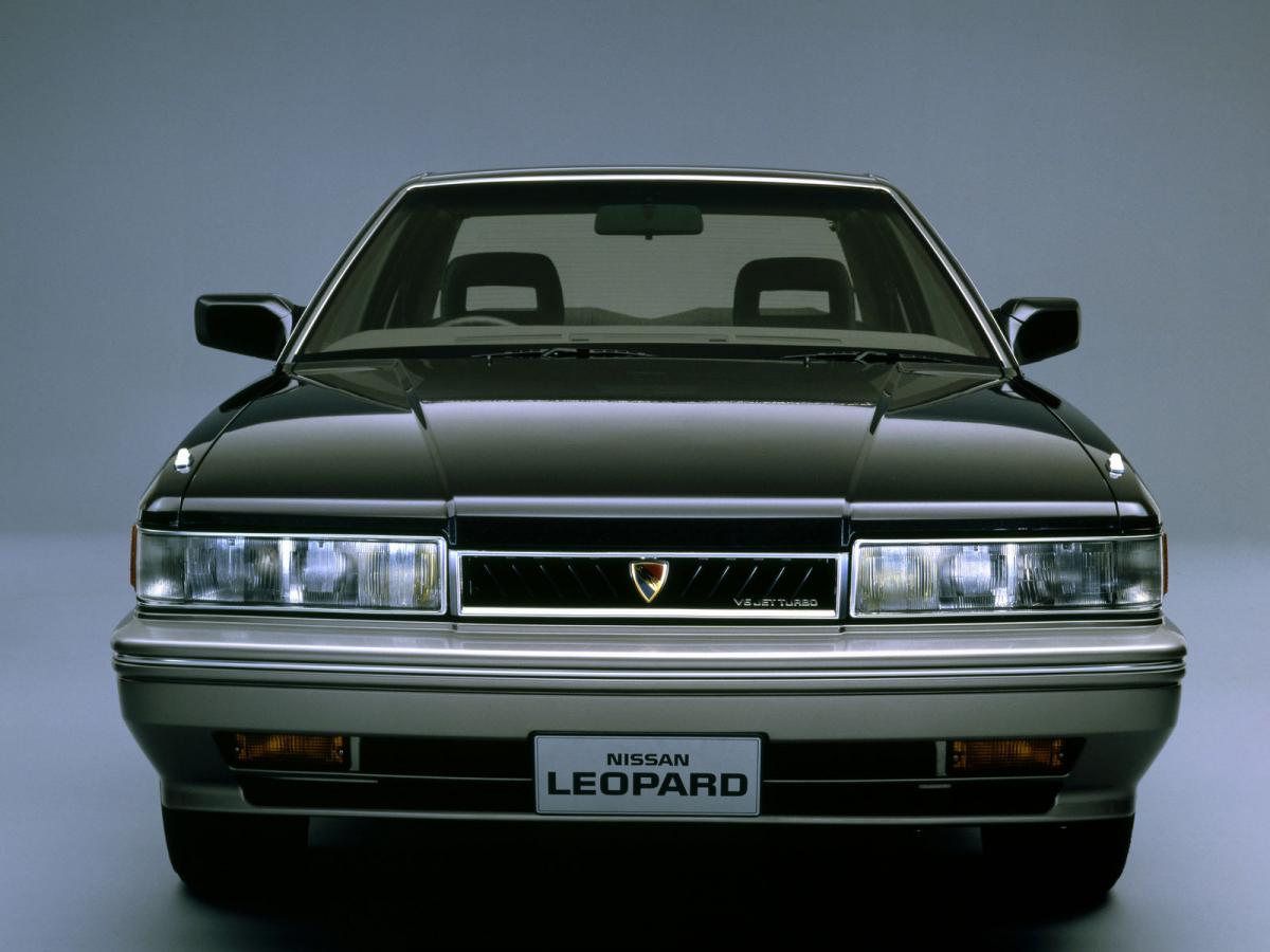Nissan Leopard 2.0 V6 (115 Hp)